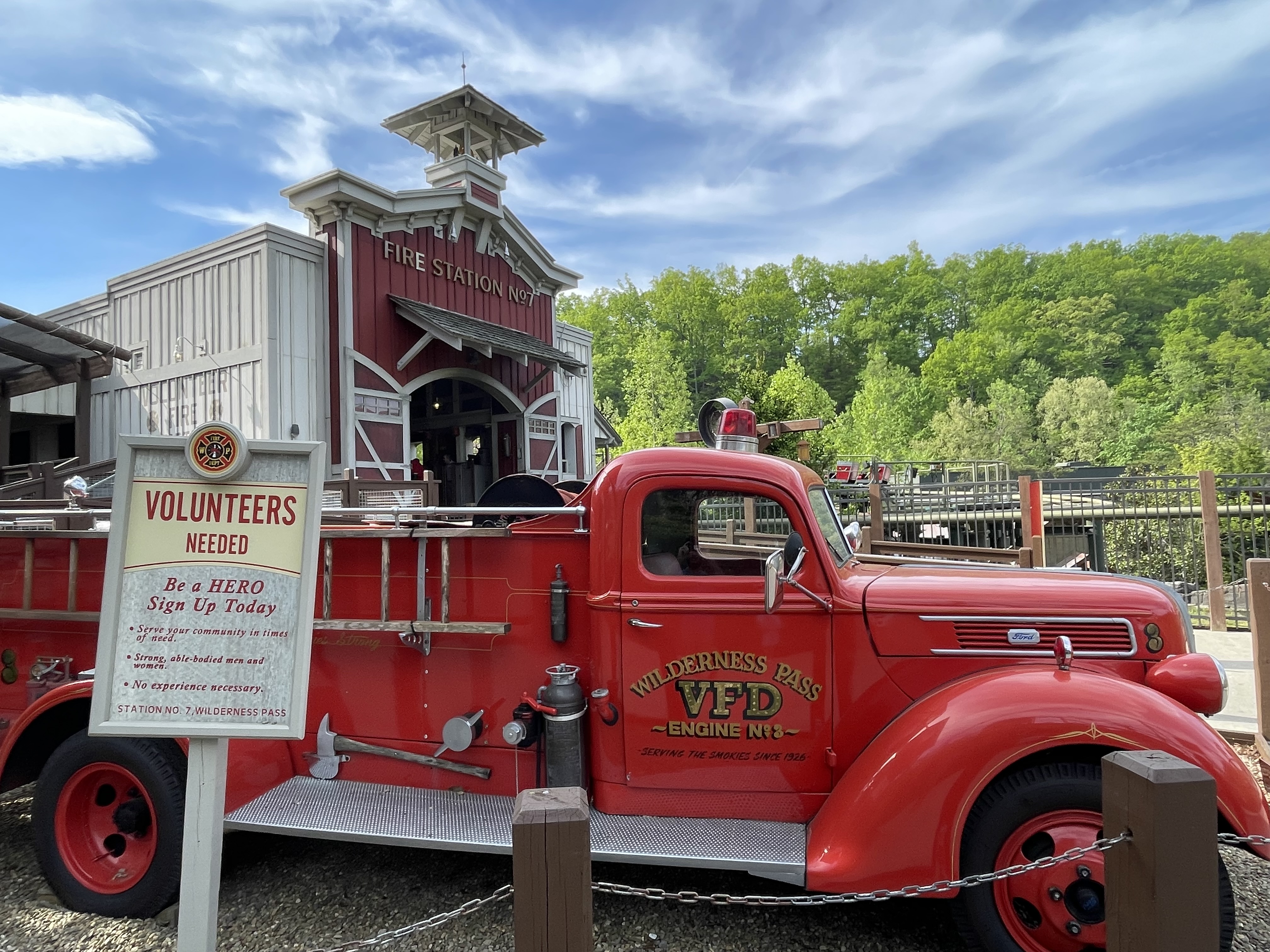 The Story Behind Dollywood’s FireChaser Express – Josh Hodge blog